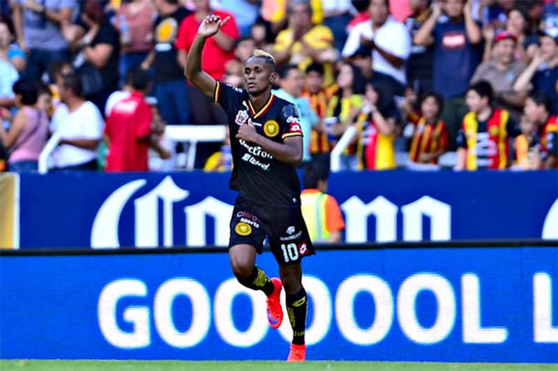 Fidel Martínez es nuevo jugador del Pumas - Futbolizados